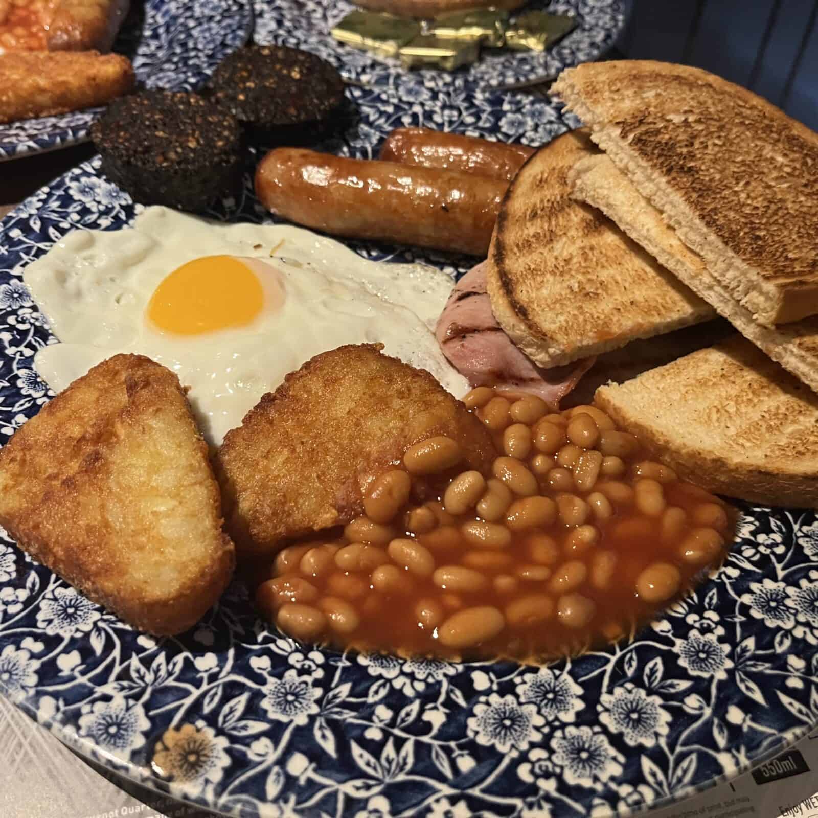 Blarney Stone, Midsummer Festival & Elizabeth Fort in Cork, Ireland ...