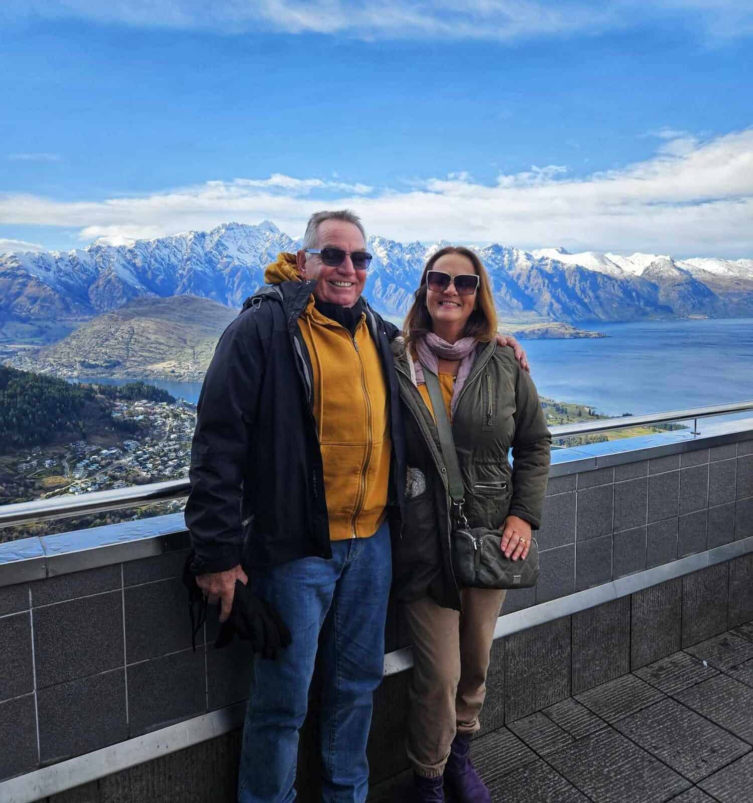 Kiwi Park, Lake Wakatipu & Milford Sound in Queenstown, New Zealand - We Travel There